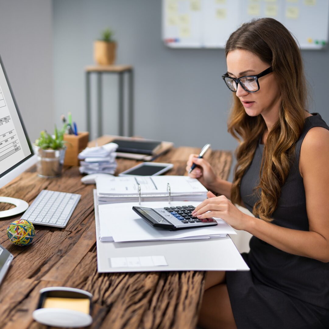 ¿Qué es un Revisor Fiscal? Funciones y Obligaciones Colombia